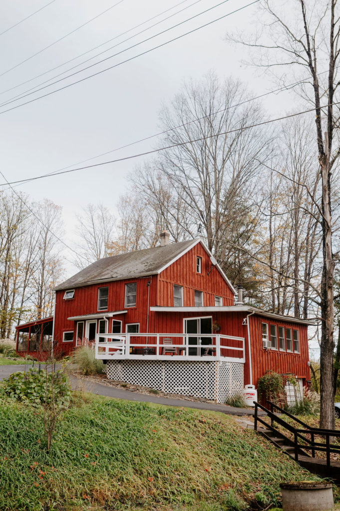 Beautiful Fall Wedding at Rustic Ridge View Farm - nicoleadrianna.com